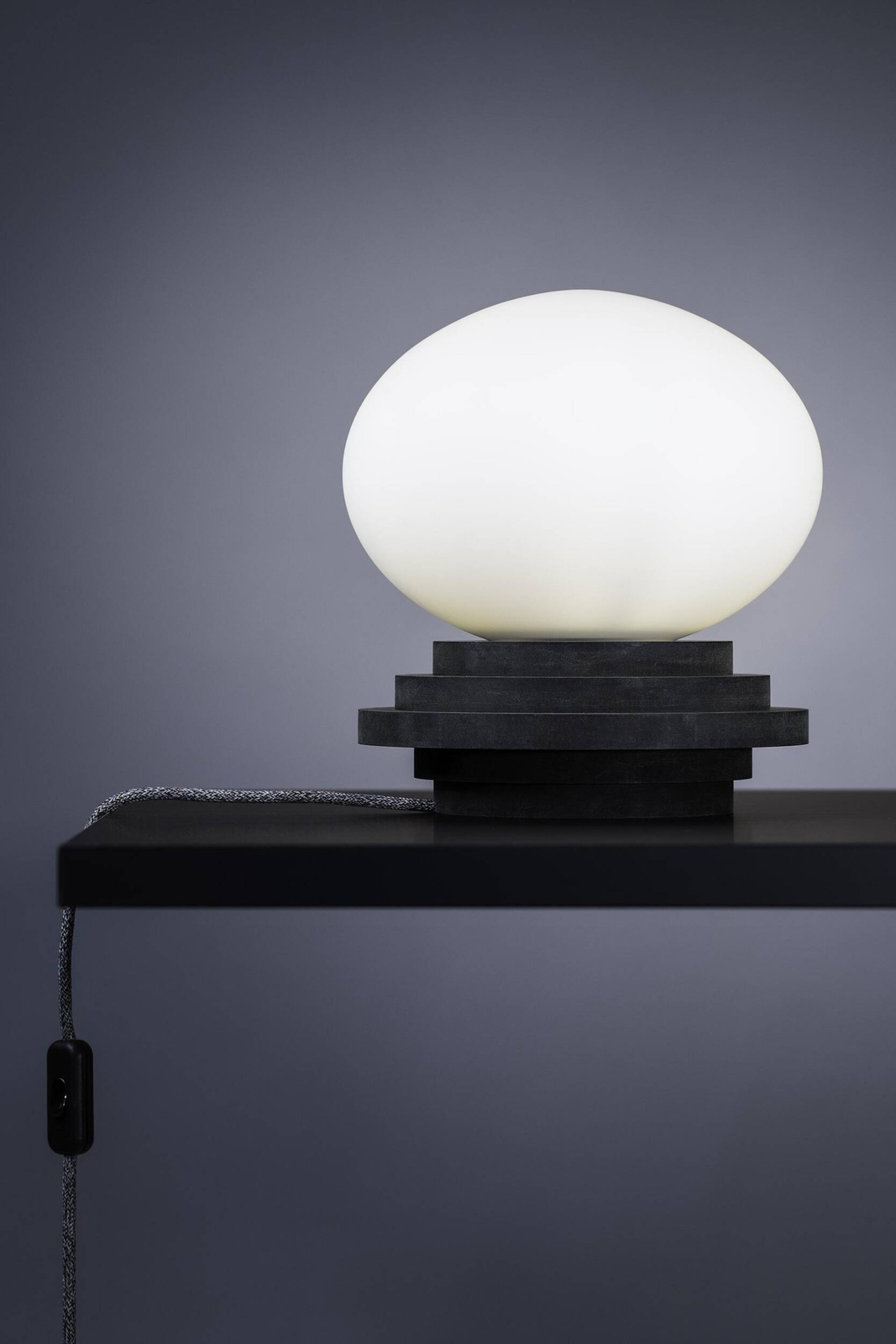 AMFI Table 1L Dark Grey/White (108408) Markslojd - sklep Tomix